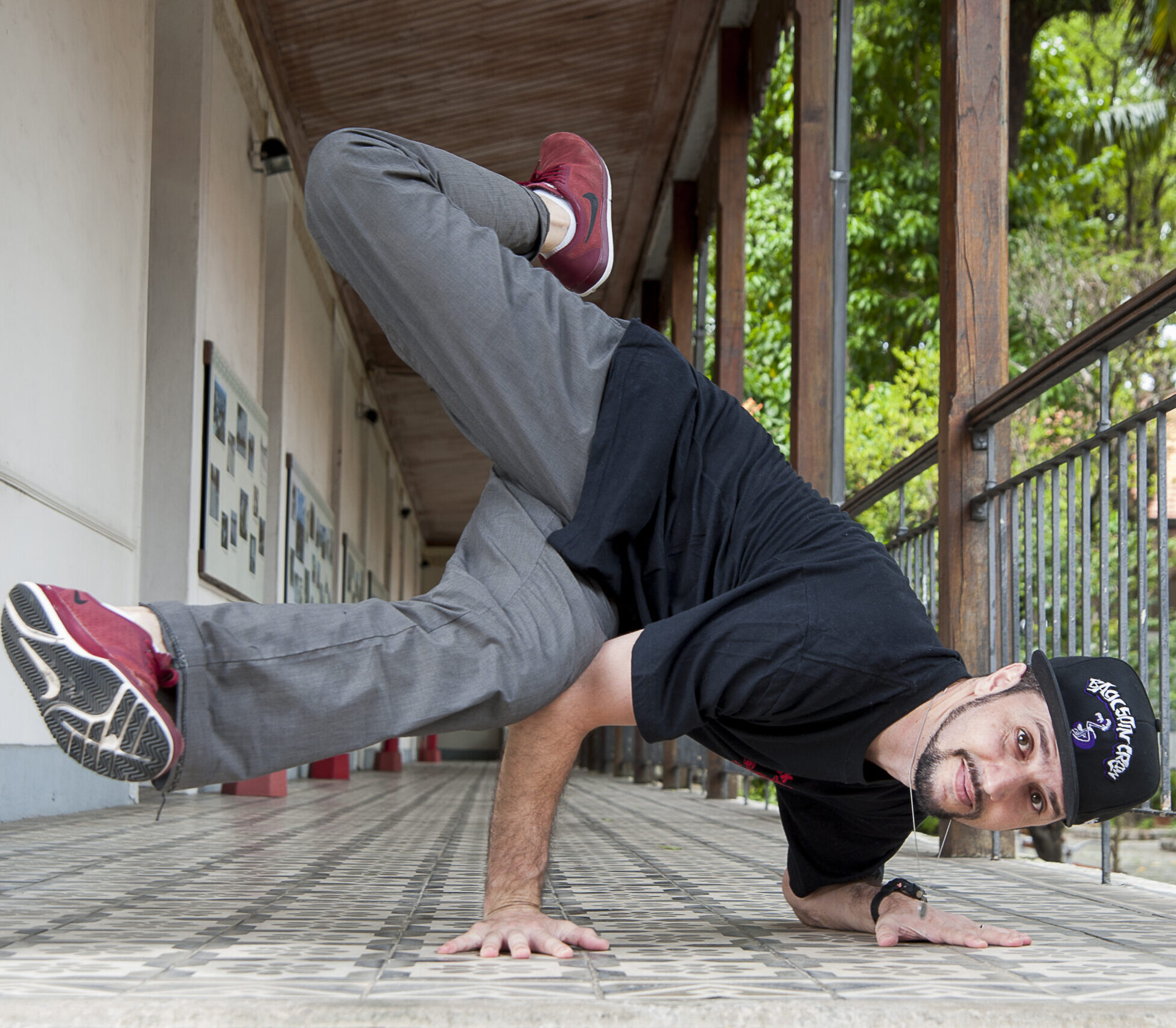 Alex Oliveira de Sousa – B.Boy Casper Back Spin – Portal de Acervos ...